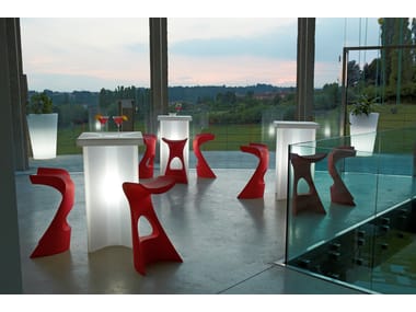 KONCORD Stool By SLIDE | design Karim Rashid