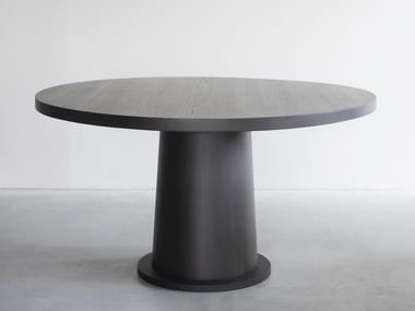 KOPS ONE | Dining table By Van Rossum design Marlieke van Rossum