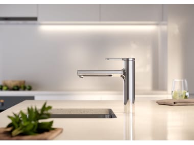 AVA 2.0 Kitchen tap By KWC