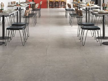 FABBRICA Porcelain stoneware wall/floor tiles with concrete effect By Kale