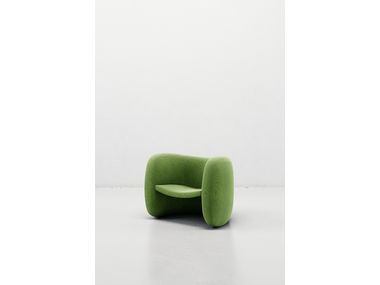 LAGOA Fabric easy chair with armrests By Tacchini | design Zanini de Zanine