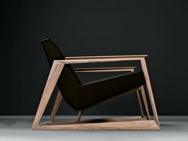 LASTA Contemporary style fabric small sofa By HOOKL und STOOL | design ...