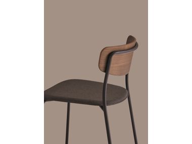 LEA | Chair By INCLASS