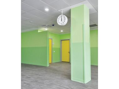 LEXAN™ CLINIWALL™ Polycarbonate wall tiles for cleanrooms By Polyvantis