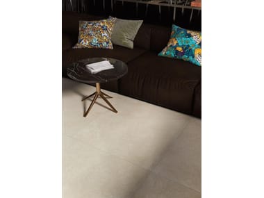 Pavimento/rivestimento in gres porcellanato effetto pietra LITHOS MOON ...