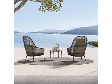 LOOP LOUNGE High-back aluminium garden armchair with armrests By Solpuri | design Hoffmann Kahleyss