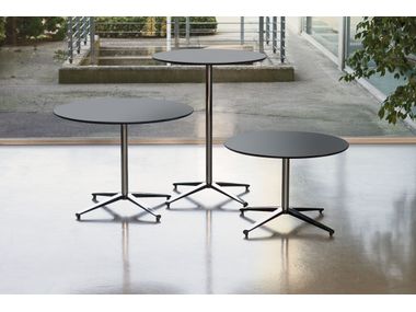 LOTO LOUNGE | Table basse ronde Table basse en acier et bois By Nahu