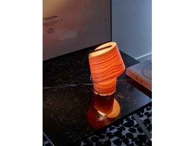 TINY Table lamp By LZF