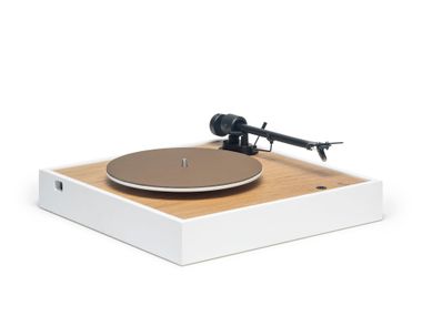 SQUARE OAK Portable oak record player By La Boite concept
