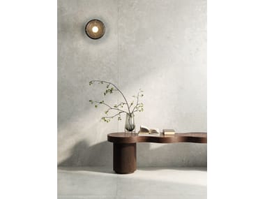 VIS Full-body porcelain stoneware wall/floor tiles By LaFaenza