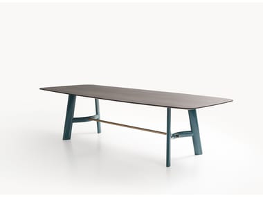 AUGUST Table By Lema