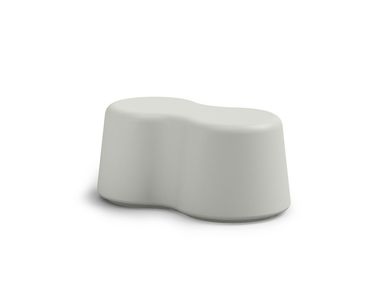 PEANUTS Polyethylene garden bench By Lyxo Design | design Simone Micheli