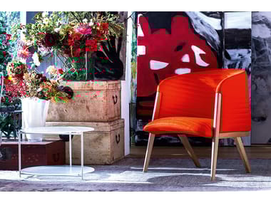 MAFALDA Easy chair with armrests By Moroso | design Patricia Urquiola