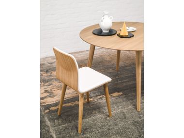 MALMÖ | Round table By TON design Michal Riabic