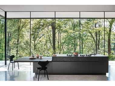 Oak fitted kitchen with island MAXIMA 2.2 - PEACEFUL WILDERNESS By Cesar