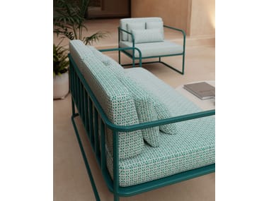 CRUISE 2 seater metal garden sofa By MEMEDESIGN