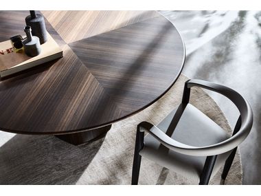 MHC.3 MISS 椅子 By Molteni & C. | design Tobia Scarpa, Afra Bianchin Scarpa