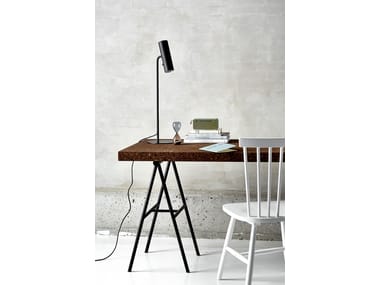 MIB Adjustable desk lamp with fixed arm By DFTP