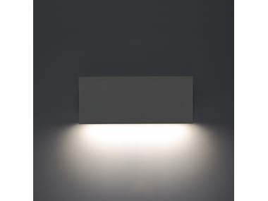 MIMIK 30 LED outdoor wall lamp By PERFORMANCE iN LIGHTING