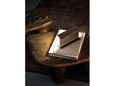 MINI MAIS PLUS QUE CELA JE NE PEUX PAS Table lamp By NEMO | design Rudy ...