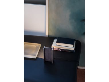 MINI MAIS PLUS QUE CELA JE NE PEUX PAS Table lamp By NEMO | design Rudy ...