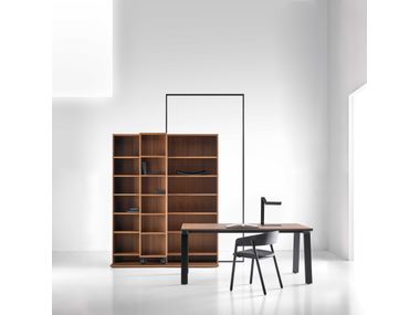 MITIS EXTREME | Writing desk By Punt design Mario Ruiz