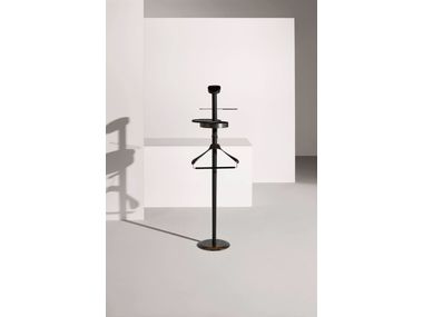 MOMENTS M Ash valet stand By nomon | design Andrés Martínez