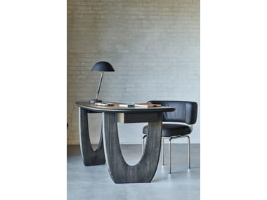 CALA Writing desk By MORE