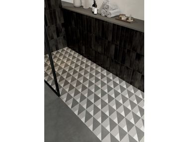 Porcelain stoneware wall/floor tiles MULTIFORME CALCE By Marca Corona