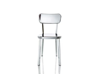 DÉJÀ-VU Extruded aluminium chair By Magis | design Naoto Fukasawa