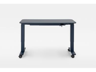 FOLLOW TILTING MONOCROMATICO Office desk By Mara