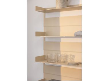 ARIS Wall shelf By Metallbude