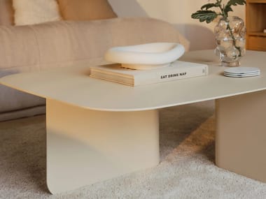 LIVIA Coffee table By Metallbude