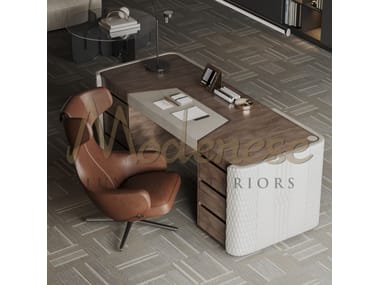 LEATHER Office desk By Modenese Luxury Interiors