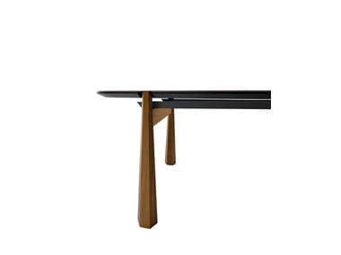 YORK Table By Modesign