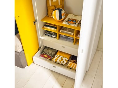 KC507 Bedroom set By Moretti Compact