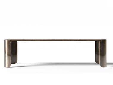 CLYPEUS Table By Mozea