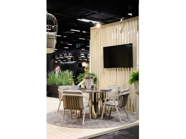 MOON Table By Myface