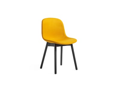 NEU 13 | Upholstered chair By Hay
