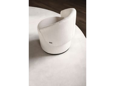 MADELEINE Easy chair By NICOLINE