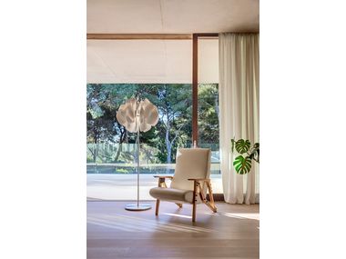 NIGHTBLOOM | Floor lamp Nightbloom Collection By Lladró design Marcel ...