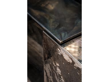 NOCTIS VANITY Metal dressing table By Henge | design Massimo Castagna