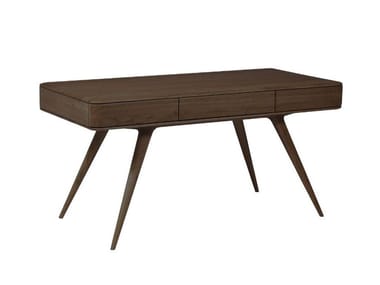 INIA Writing desk By NORD ARIN