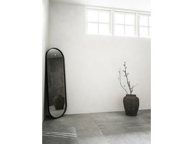 NORM WALL MIRROR Oval wall-mounted steel mirror By MENU | design Norm ...