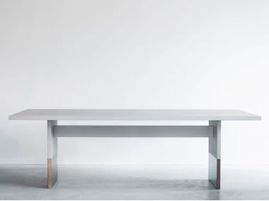 NOTA BENE Rectangular solid wood dining table By Van Rossum | design Marlieke van Rossum