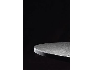 NOTES | Garden table By Living Divani