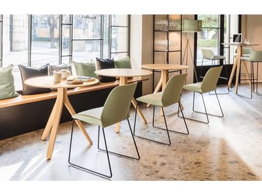 NUEZ TABLE By Andreu World design Patricia Urquiola