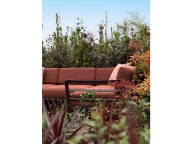 MAXIMO ELEMENTO ANGOLO Armchair By Nardi