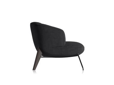 PENELOPE Easy chair By Natuzzi Italia | design Mauro Lipparini
