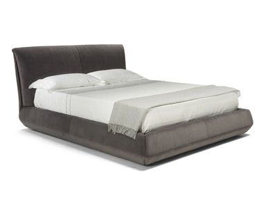 PINCHA Upholstered fabric storage bed By Natuzzi Italia